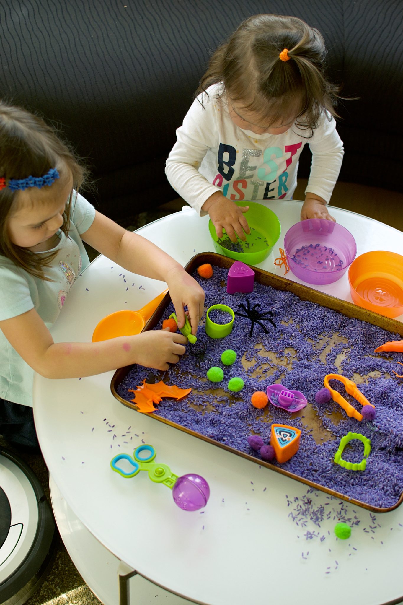 The Ultimate Guide to Sensory Bins for Beginners 2021 | Entertain Your ...